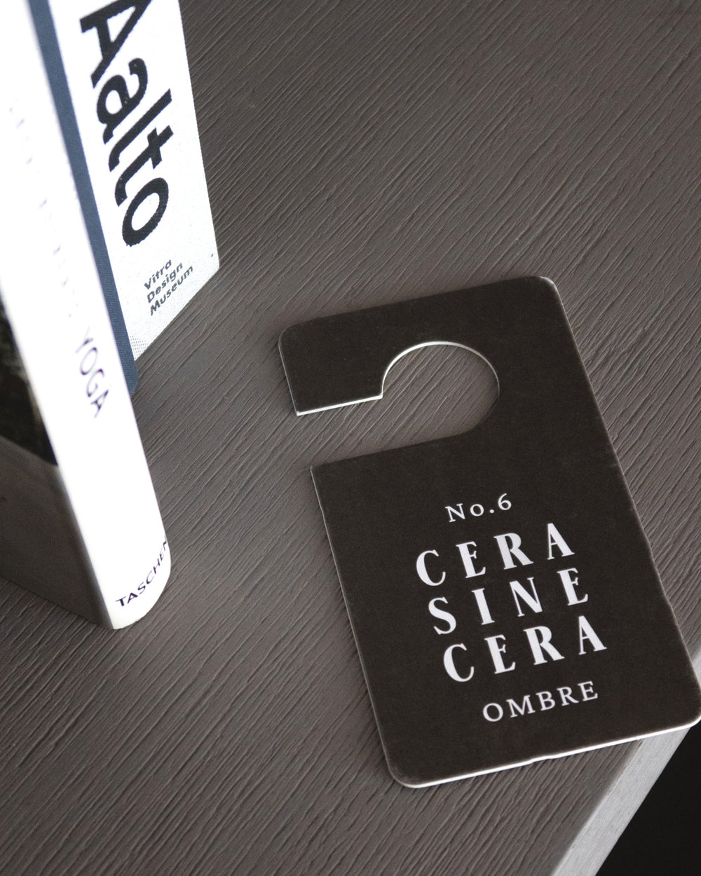 Fragrance tag - Designed for your wardrobe, car and bag.